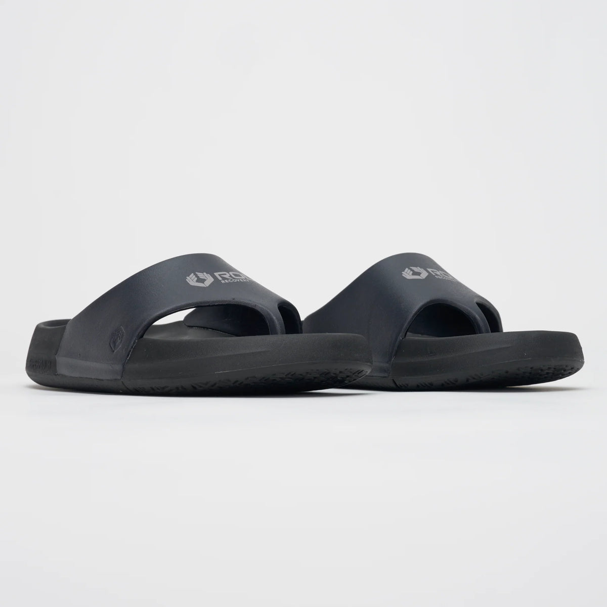 Roll Recovery | SUPERPLUSH Flipflop | Women's | Carbon Black ...